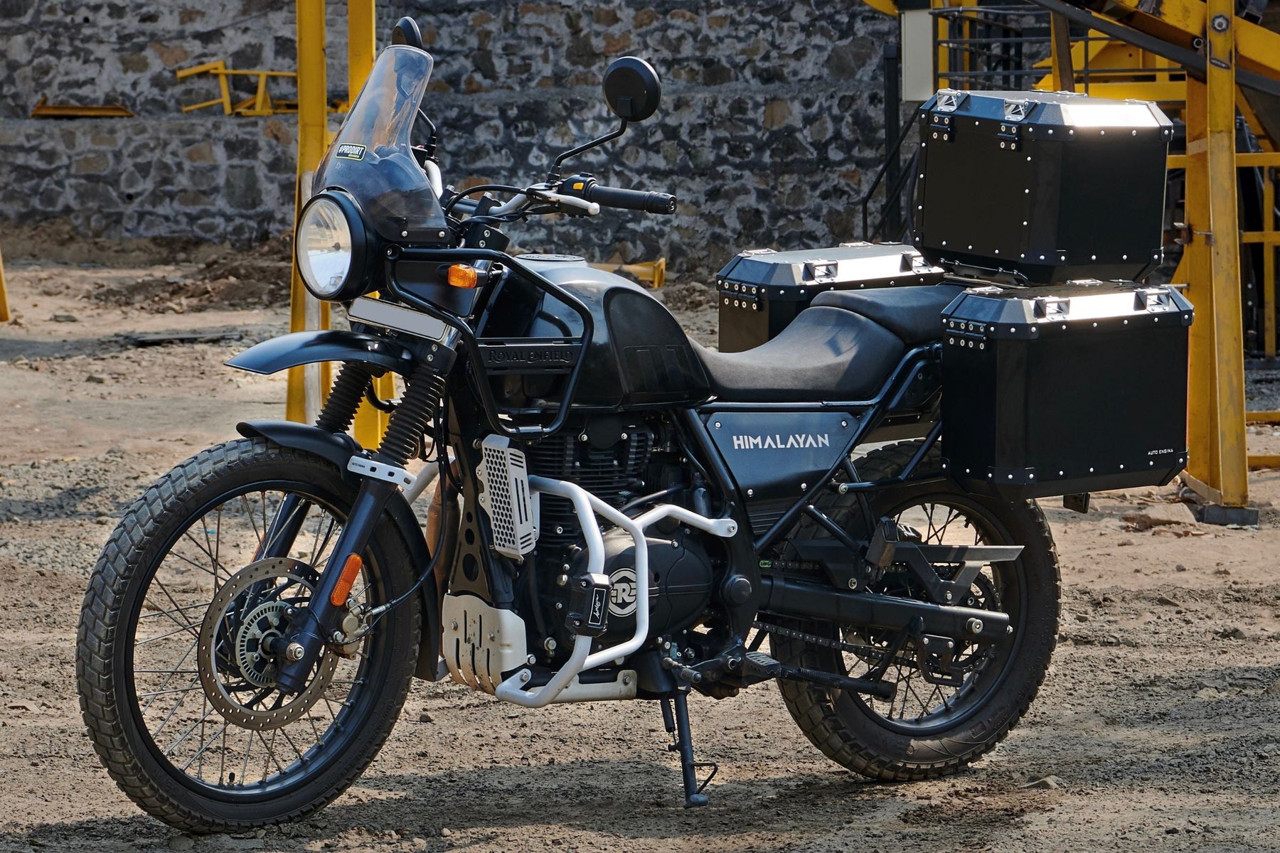 Royal Enfield Himalayan 411 Bike Accessories - AutoEngina – autoengina.com