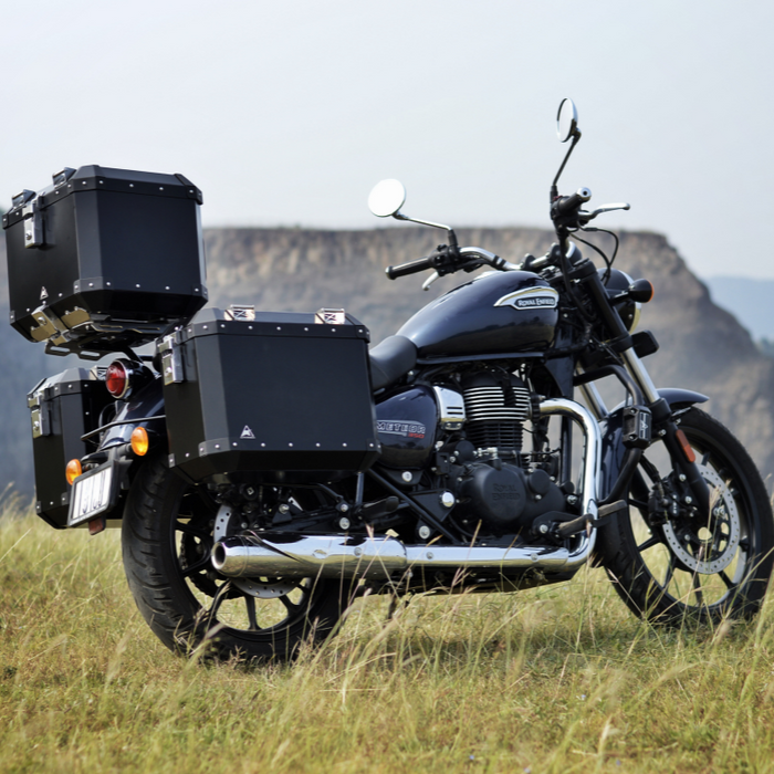 Royal Enfield Meteor 350 Top Box (Balck)- Auto Engina – autoengina.com